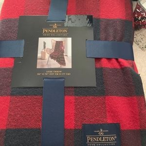 Pendleton | Holiday | Pendleton Luxe Throw Nip 5 X 70 | Poshmark